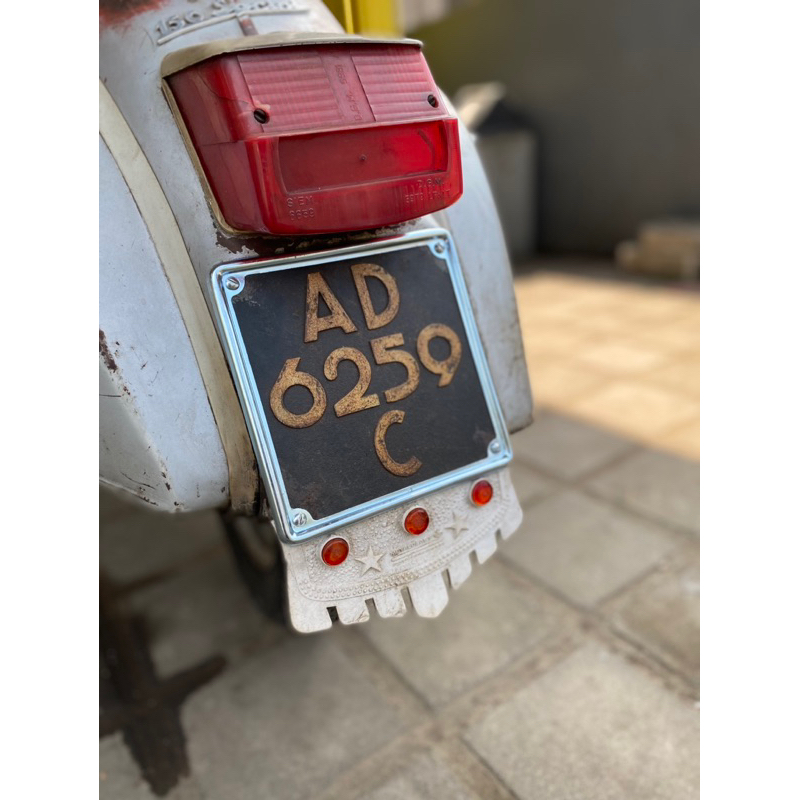 กรอบป้ายทะเบียน vespa Number Plate/vespa Number Plate รุ่น SIP | Shopee ...