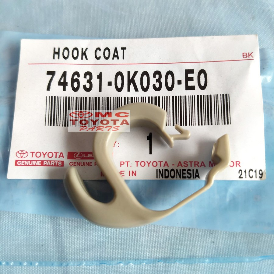 GANTUNGAN Innova Fortuner Hilux Coat Hook 74631-0K030-E0 | Shopee Thailand