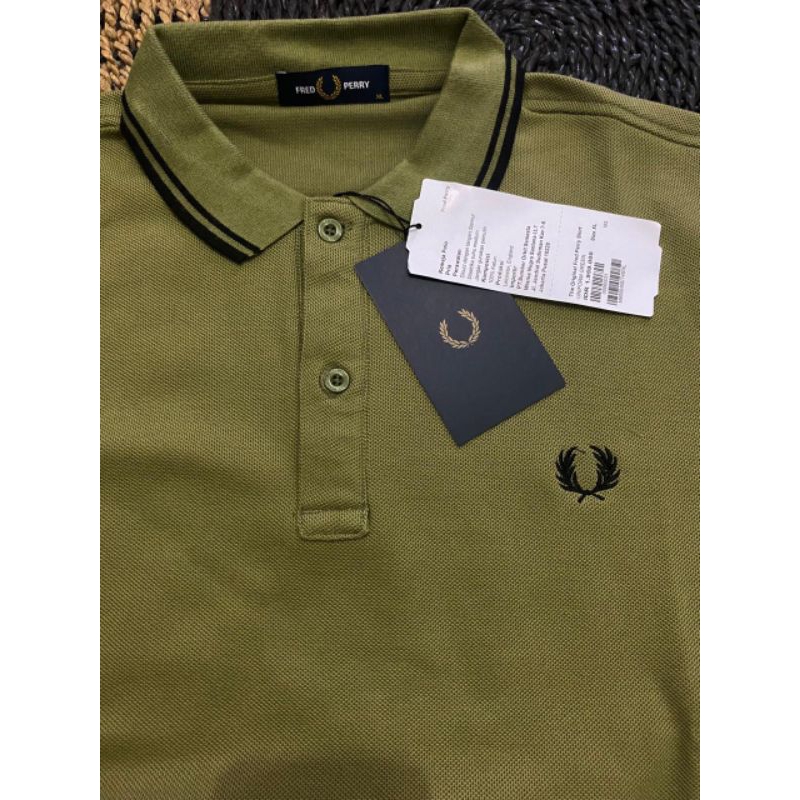 เสื้อยืดโปโล Fr3d P3rry Matcha | Shopee Thailand