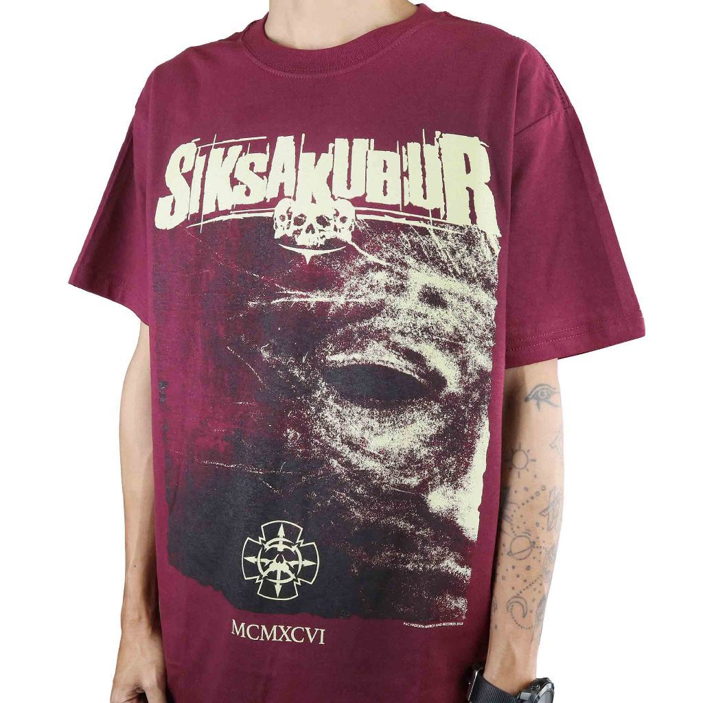 เสื้อยืด SIKSAKUBUR - MCMXCVI ของแท้ | Shopee Thailand