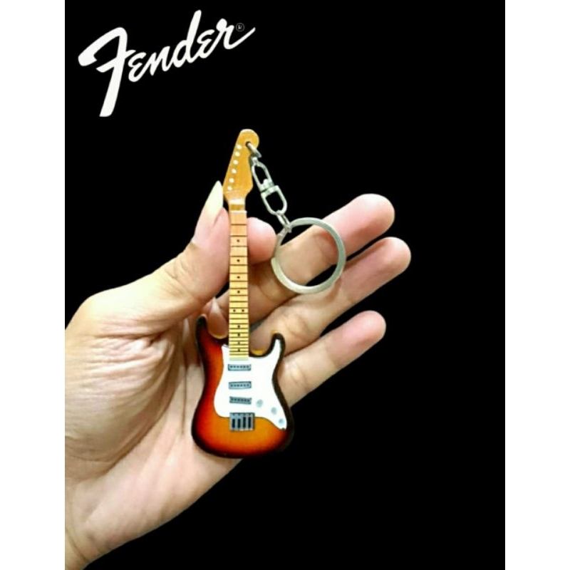 Gantungan Sunburst Brown Fender Stratocaster Guitar Keychain | Shopee ...