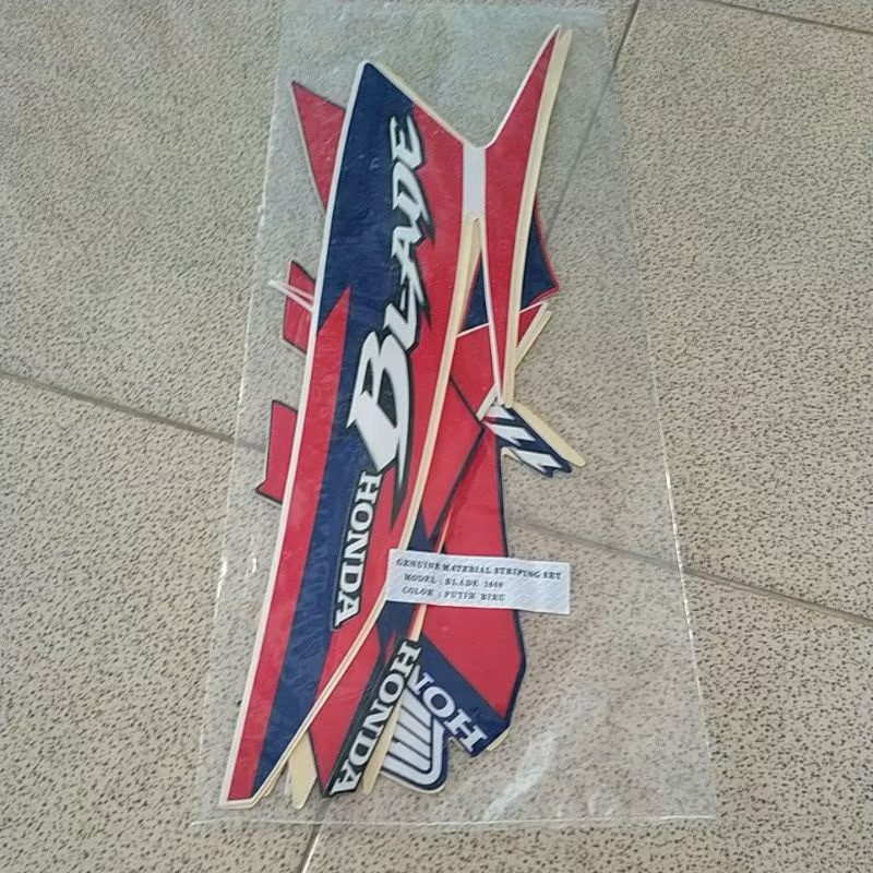 สติกเกอร์ติดตกแต่งรถยนต์ HONDA BLADE 110R 2009 | Shopee Thailand