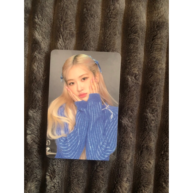 อัลบั้มรูปภาพ ROSE BLACKPINK THE ALBUM SOLO -R- | Shopee Thailand
