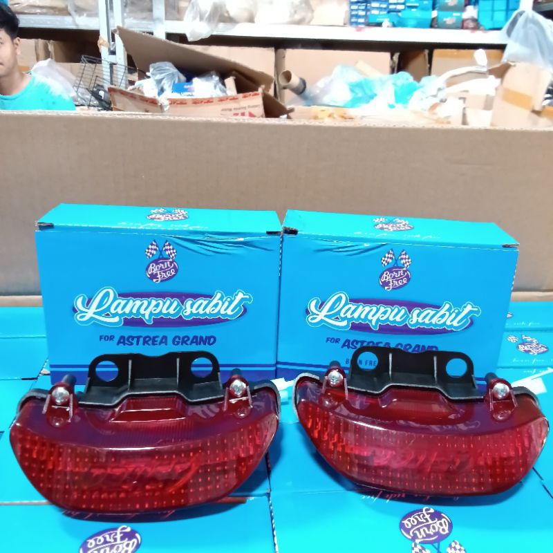 Honda Astrea grand Astrea legend ประทับใจบนโคมไฟหยุดเสี้ยว | Shopee ...