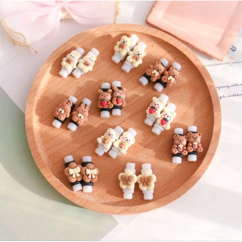 Iphone USB Character Cable End Protector รูปแบบตัวละคร จับคู่ตัวละครสุด ...