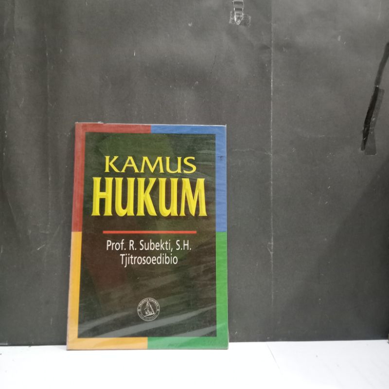 หนังสือพจนานุกรมทางกฎหมาย ศาสตราจารย์ ร. Subekti, Sh. | Shopee Thailand