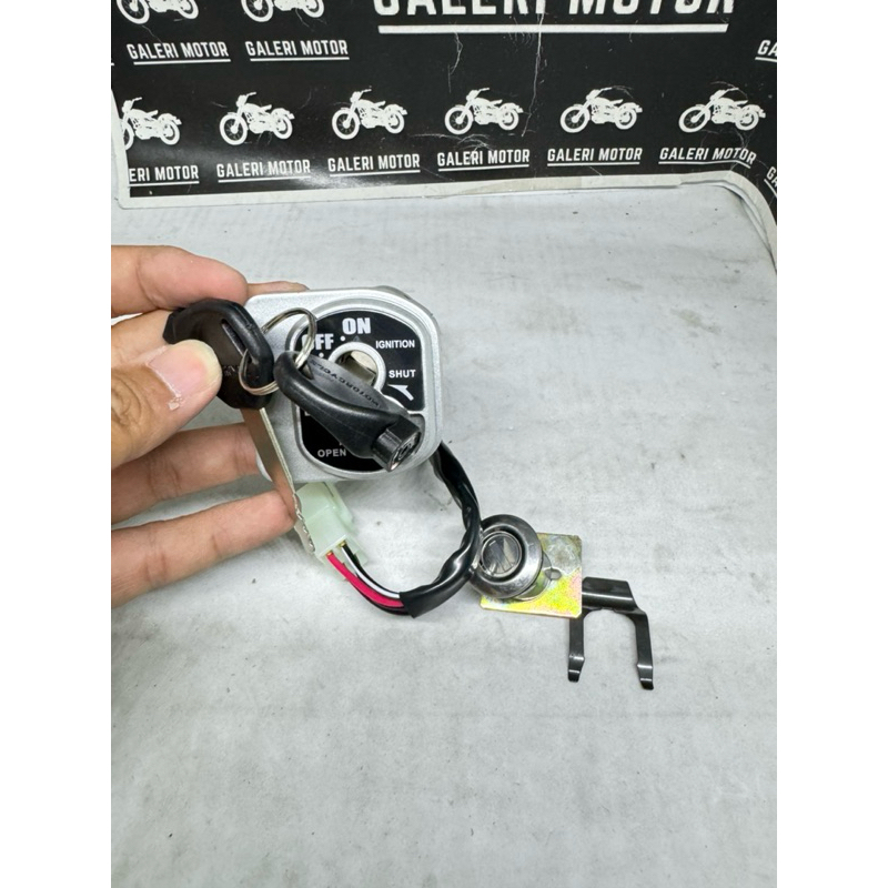 ชุดกุญแจจุดระเบิด REVO CW 110 FI REVO 110 FI CW REVO 110 หัวฉีด REVO CW ...