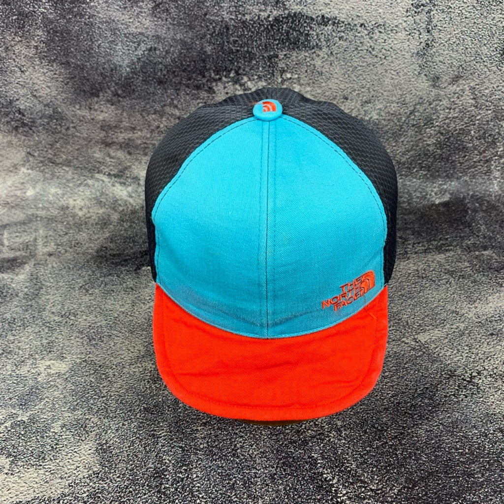 THRIFT SHORT VISOR TNF HAT - ต้นฉบับที่สอง 1 | Shopee Thailand