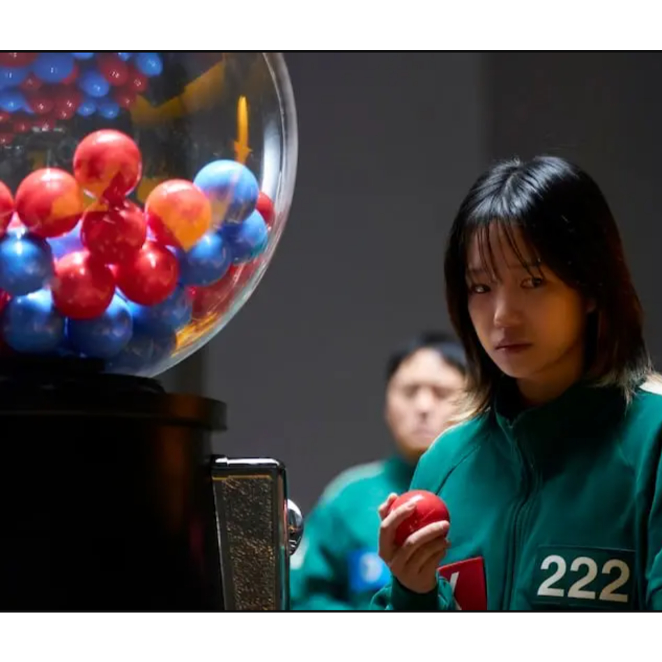 MERAH Red Ball Blue Ball - Squid Game 3 Hide and Seek Team Selection ...