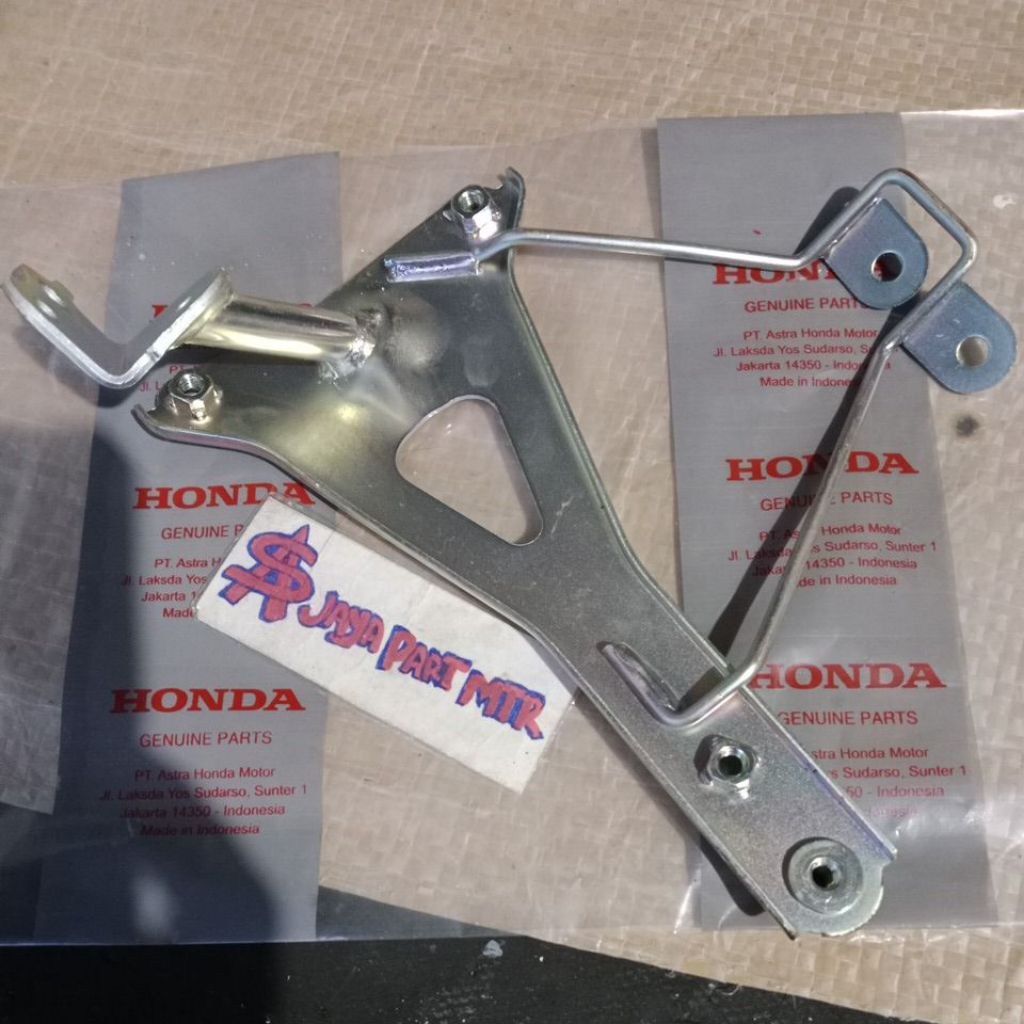 ขายึดพัก, ecu stay comp, ที่ยึด ecu, honda pcx 160 k1Z | Shopee Thailand