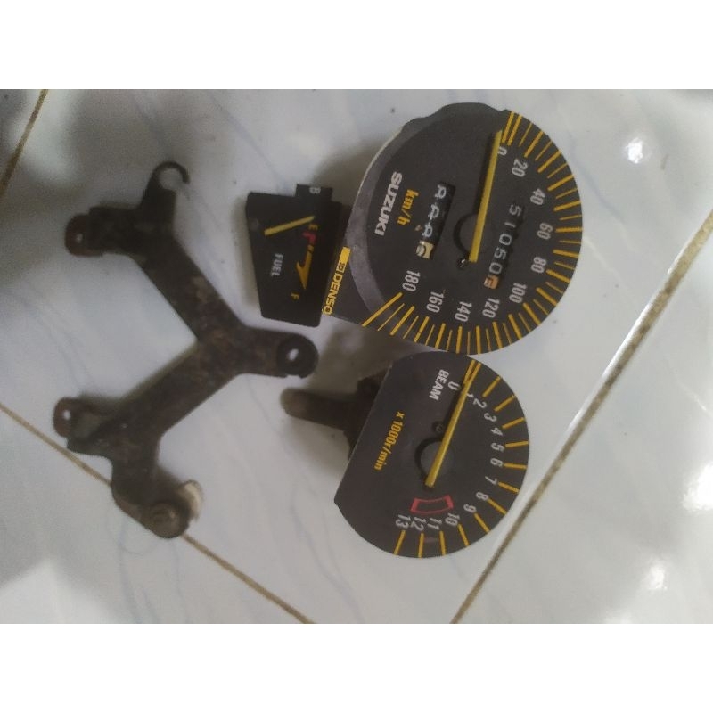 วัสดุวัดความเร็ว Suzuki rgr | Shopee Thailand