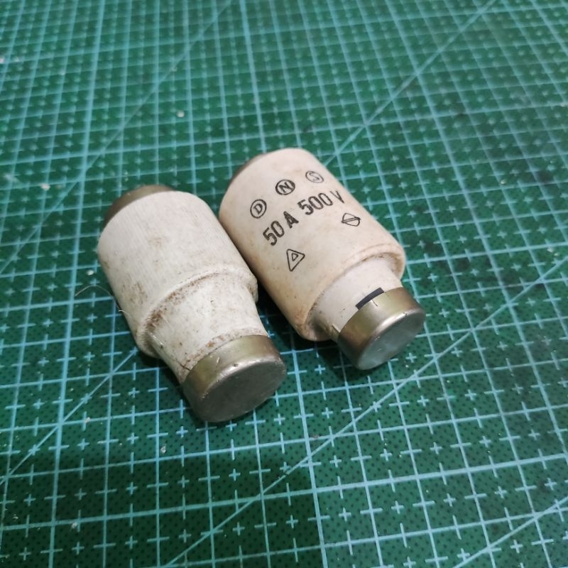 Original BRASS SCHOOL CERAMIC FUSE BOX STONE 16A/50A | Shopee Thailand