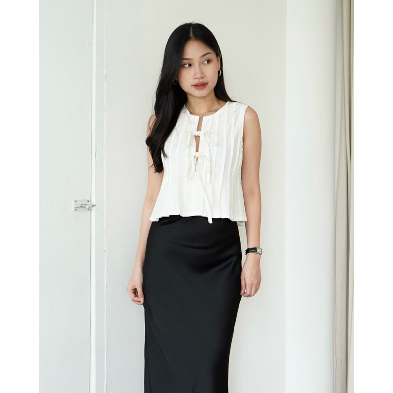 ตัวละคร - Jolene Top | Shopee Thailand