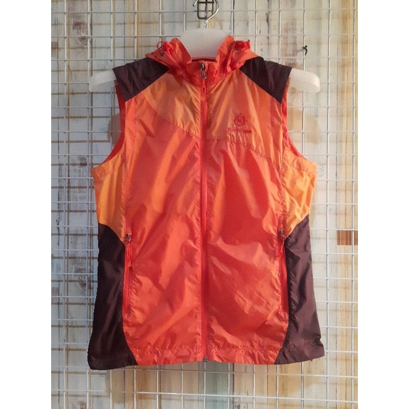 Second Branded Thrift Jacket เสื้อกั๊กมีฮู้ด Second Branded Collections ...