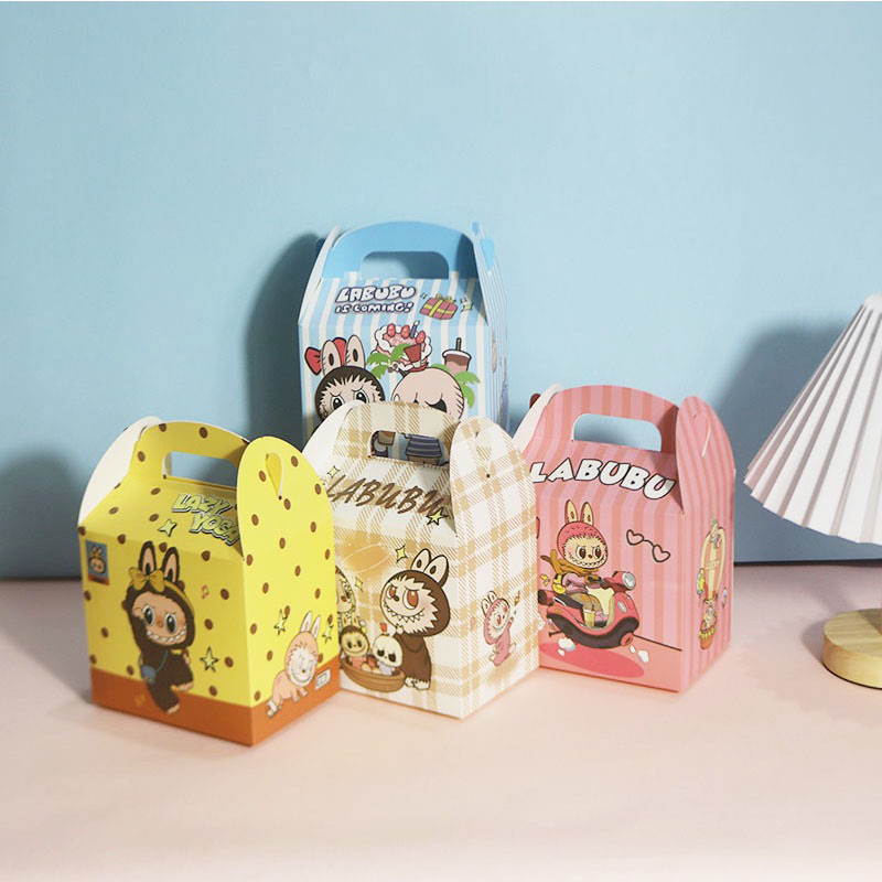 ใหม่ล่าสุด LABUBU SNACK HAMPERS BOX / LABUBU SNACK BOX / BIRTHDAY SNACK ...