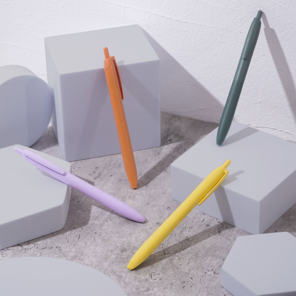 Uni Jetstream Lite Touch Ink Bold Colours Light Ballpoint Pen 0.5mm ...