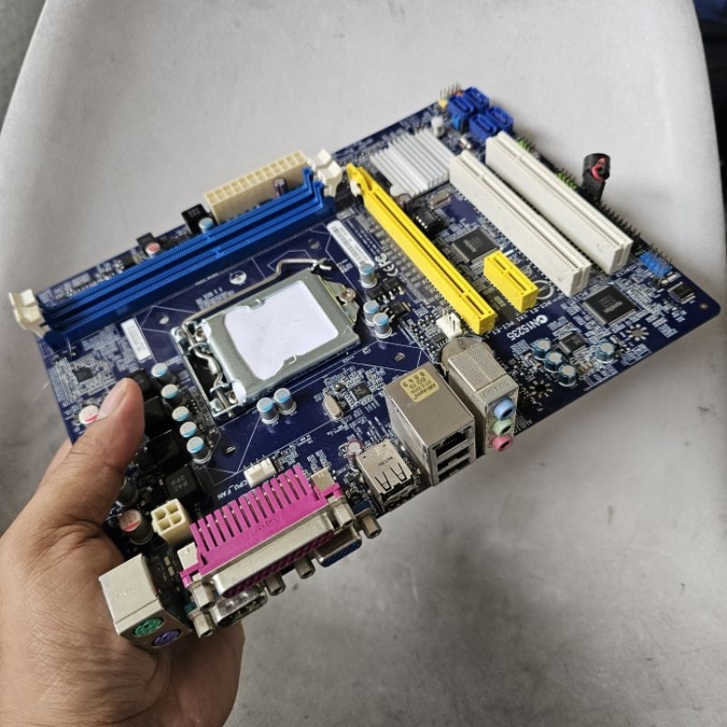 Mobo FOXCONN SUPPORT GEN 2 AND 3 TH SOCKET 1155 H61M ONLY DEHH ...