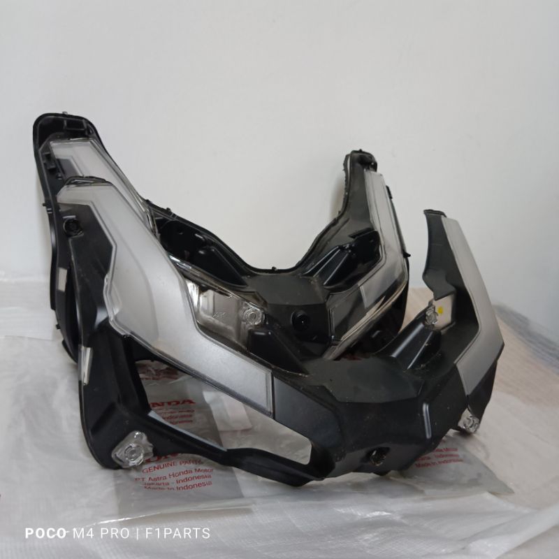 กระจกไฟหน้า Koito Honda Adv 150 K0W ดั้งเดิม Mika | Shopee Thailand