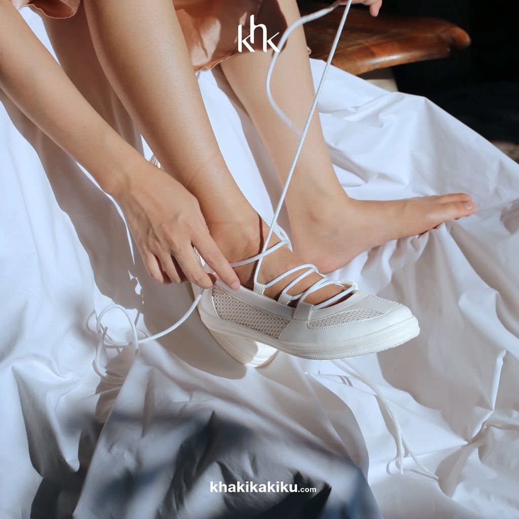 KHK by Khakikakikaki Sofia White Flat Shoes | Shopee Thailand