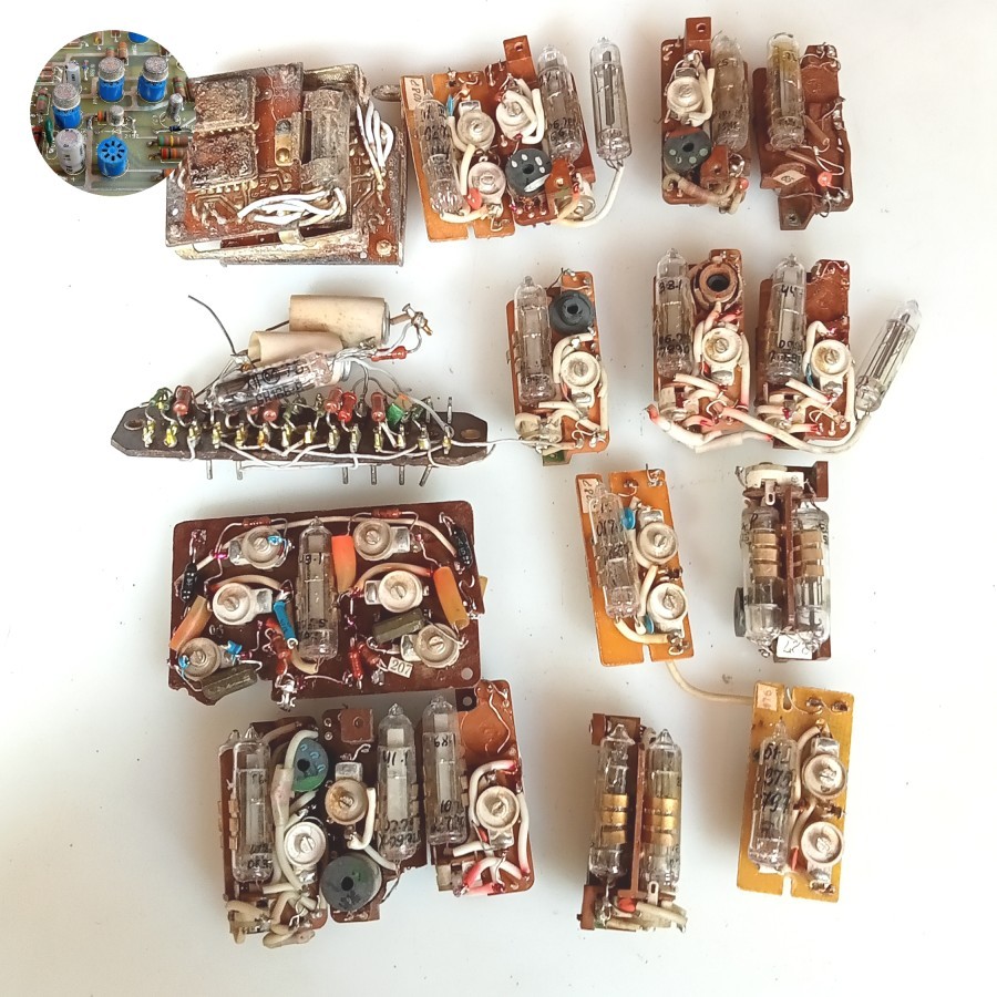 จํานวนมาก 32 ชิ้นหลอด + 42 ชิ้น Varco Variable Capacitor ex วิทยุเรือ ...