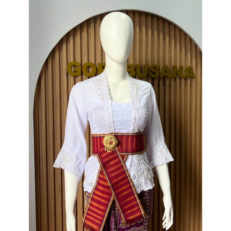 Kebaya เย็บปักถักร้อยปุ่มกระดิ่งมือเลื่อมเต็มรูปแบบ Kelepet | Shopee ...