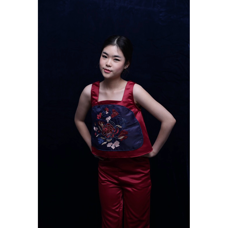 Tinyclouds - LOTUS MAMA TOP | เสื้อท็อปผู้ใหญ่ | มหัศจรรย์ BLOOMS | Shopee Thailand