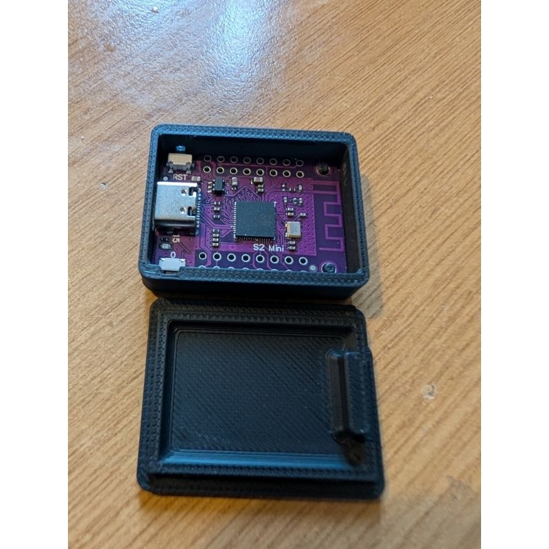 TOMBOL ESP32 S2 Mini Case – ตัวป้องกันสไตล์มินิมอลพร้อมพอร์ต USB-C และ ...