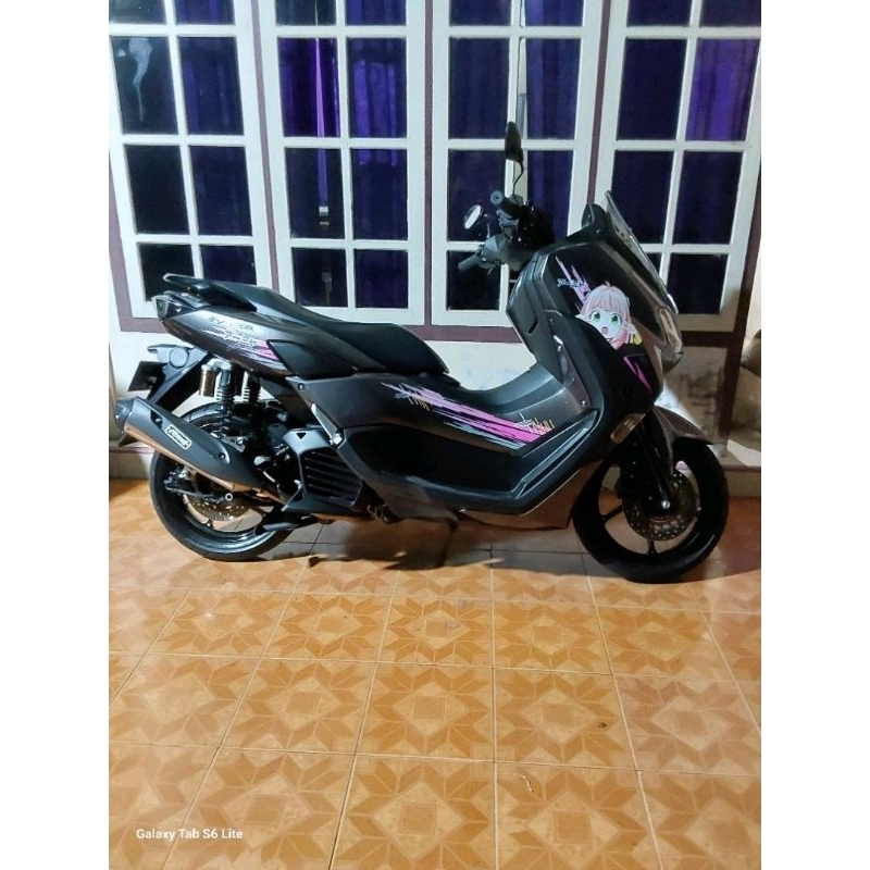 สติ๊กเกอร์แถบ TRANSPARENT YAMAHA NMAX ดีไซน์ใหม่ ANIME ANYA CUSTOM ...