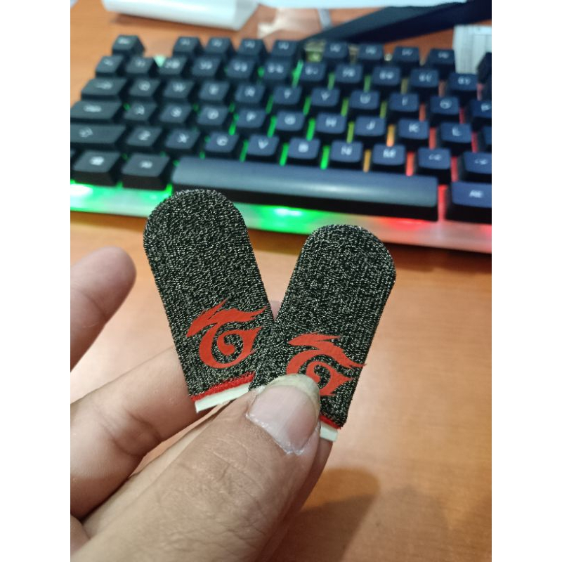 GARENA ฟรีกรณีดีบุก - HIGH SENSITIVE ANTI-D SWEAT PREMIUM THUM COVER ...