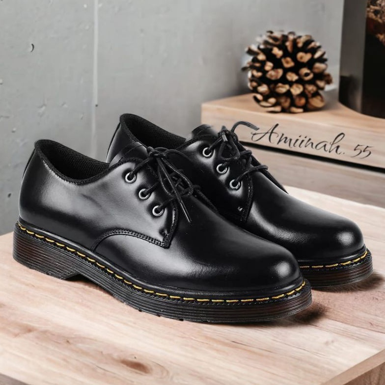 CODE N99V รองเท้าผู้ชาย LOW FORMAL UNISEX DOCMART SHORT 3HOLE BLACK ...