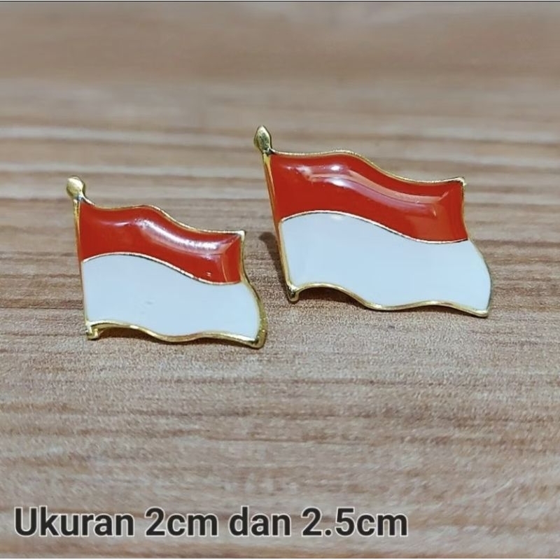 Merah PUTIH 2 cm Fluttering Red and White Flag Pin | กระพือหมุดสีแดงและ ...