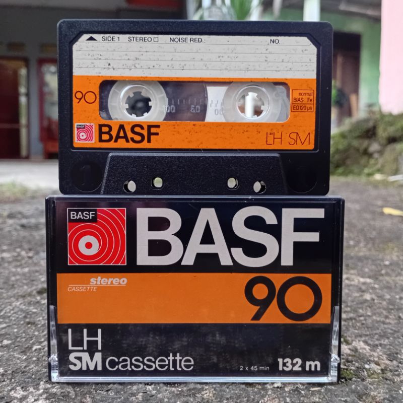 BASF LH 90 Type I ตําแหน่งปกติ (1979) เทปคาสเซ็ตเปล่าผลิตในอินโดนีเซีย ...