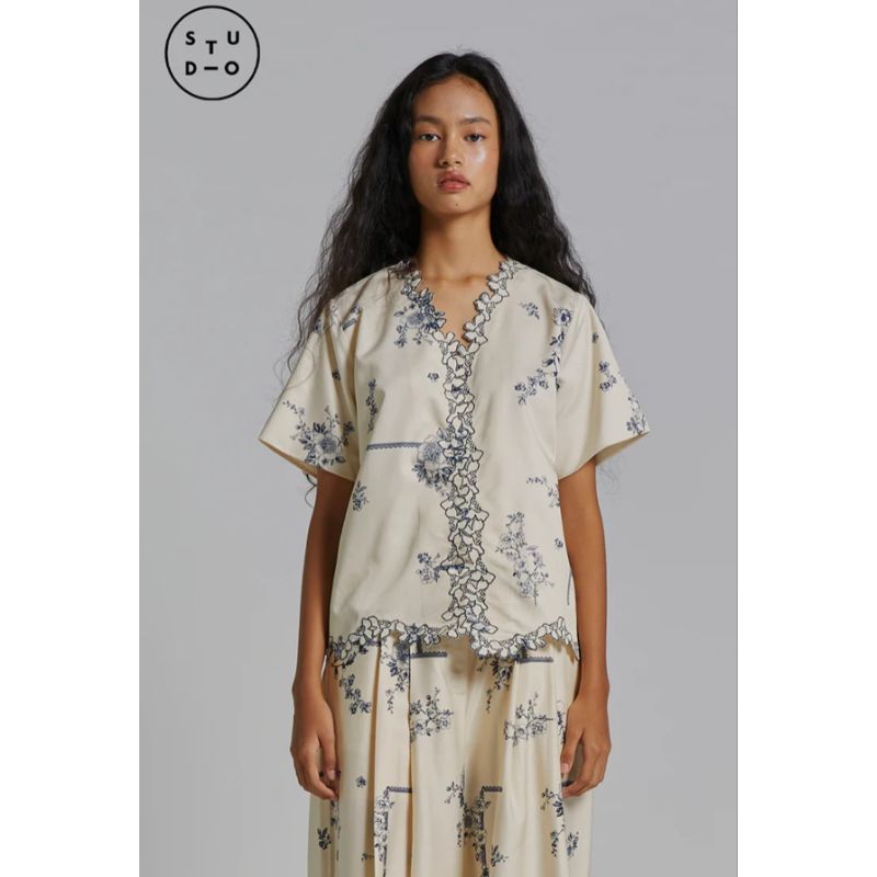 ใหม่ Riamiranda Teffie ไซส์ M | Shopee Thailand