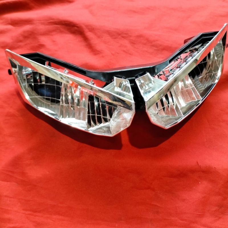 ตัวสะท้อนแสงแคมรัมไฟหน้า PCX 160 gen 2 YEAR 2025 ดั้งเดิม | Shopee Thailand