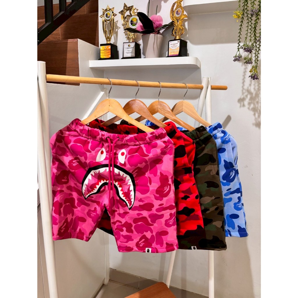 BAPE CAMO NAVY FULL TAG BOXER SHORTPANT | Shopee Thailand