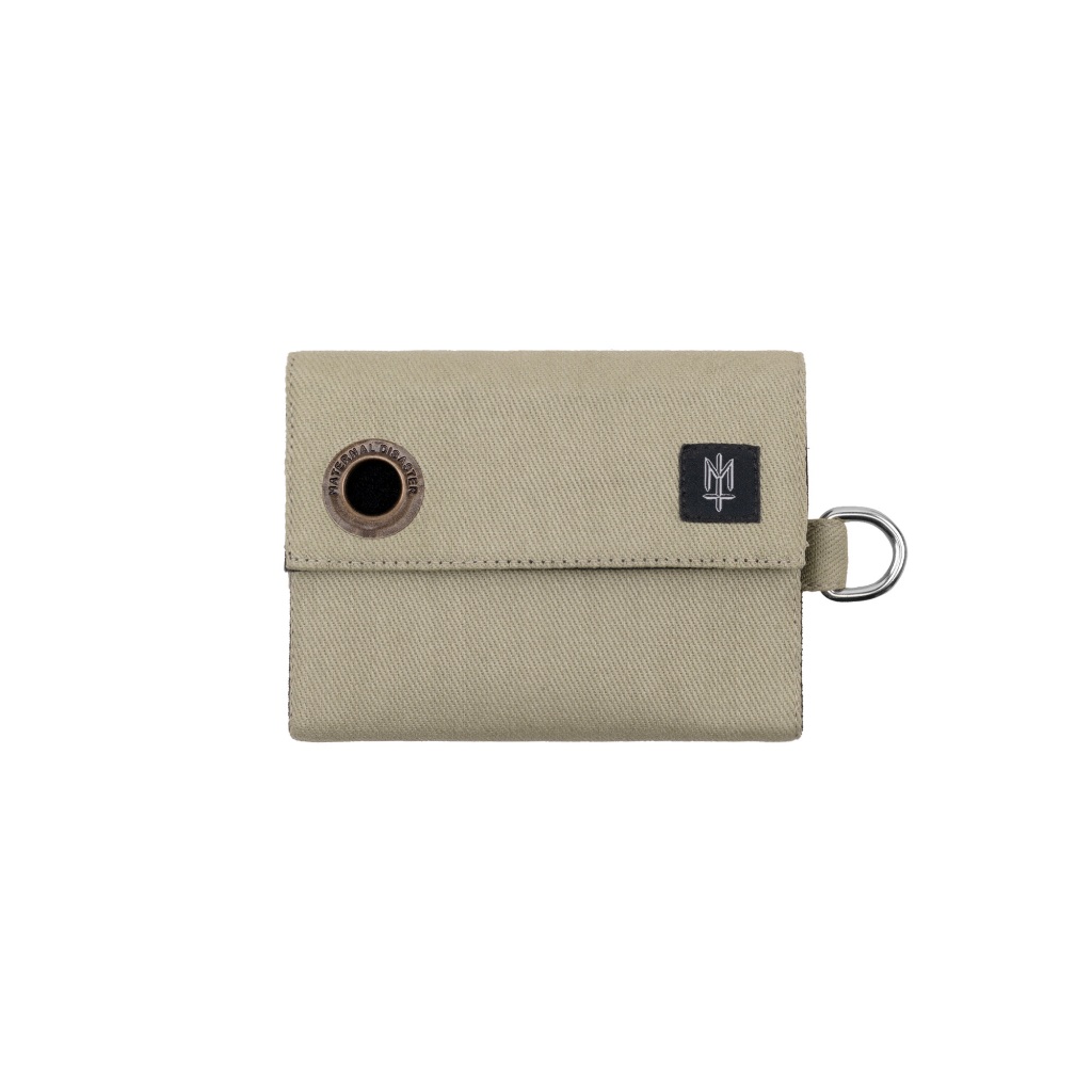 SHUREZ MATERNAL DISASTER TRI FOLD WALLET | Shopee Thailand