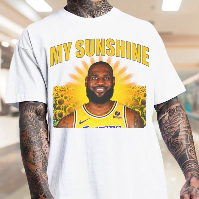 You Are My Sunshine เสื้อ LeBron James Glaze Meme, LeBron James Oh Boy ...