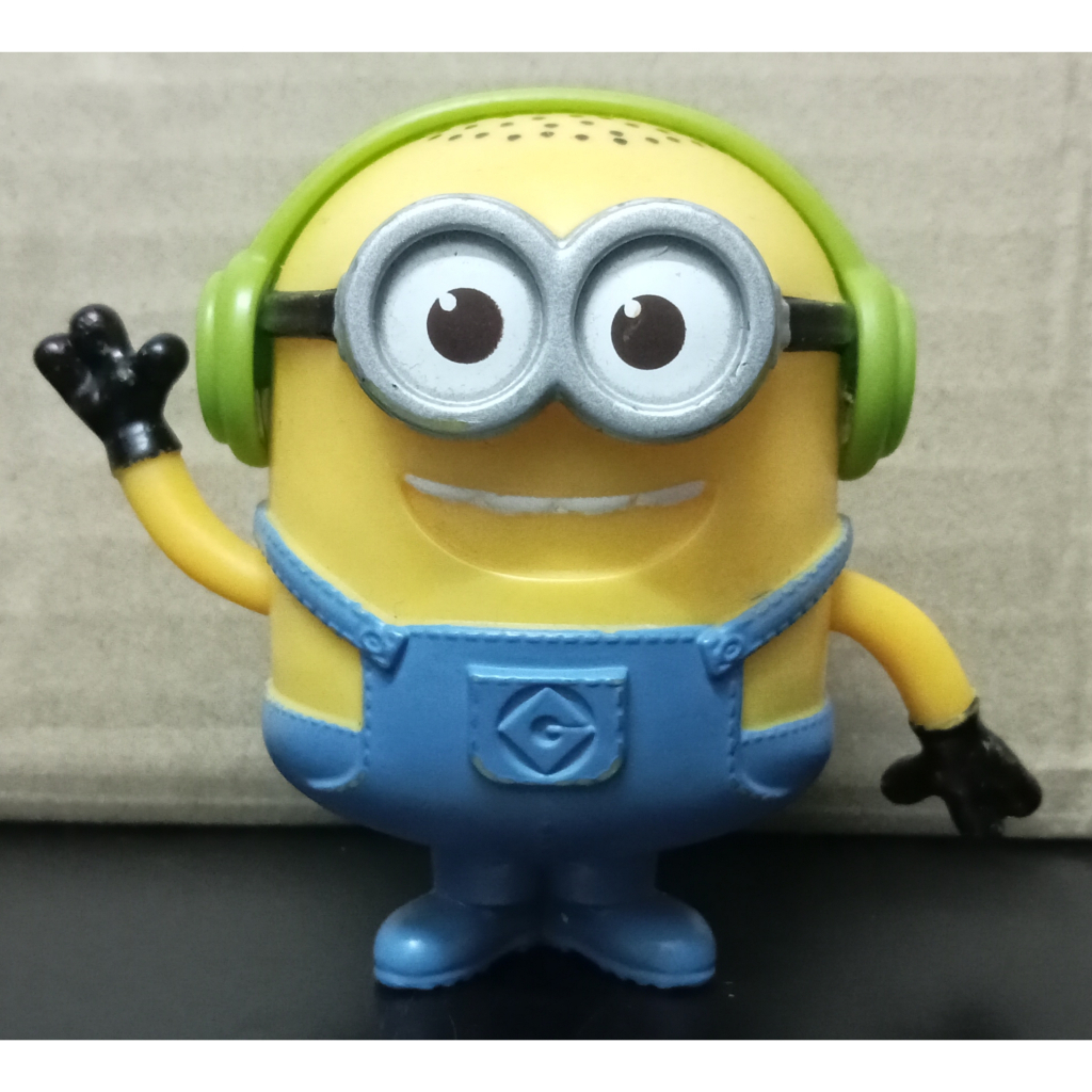 แผ่น McD McDonald's Happy Meal Mekdi Minions DESPICABLE ME 3 2017 ...