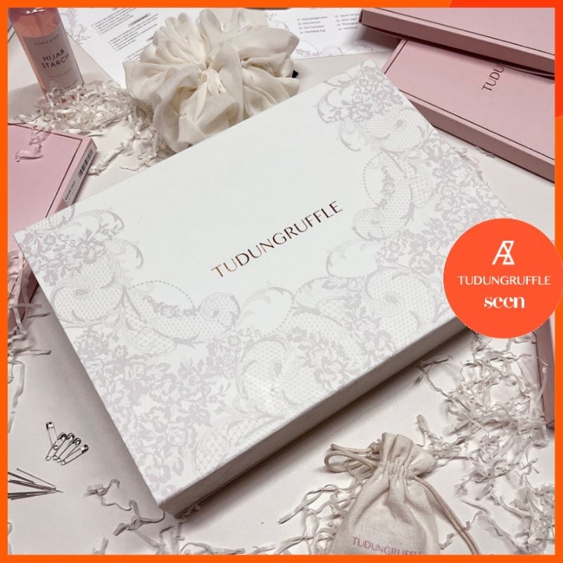 Box, POUCH BAG & SAMPUL RAYA โดย Tudung Ruffle & Ameera Zaini | Shopee ...
