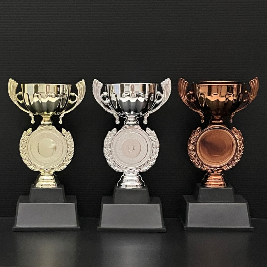 ถ้วยรางวัลพลาสติก AUS-M63 CUP Screw Medal School Sports Excellent Award ...