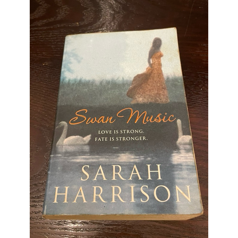 Swan Music Love Is Strong Fate Is Stronger Book โดย Sarah Harrison ...