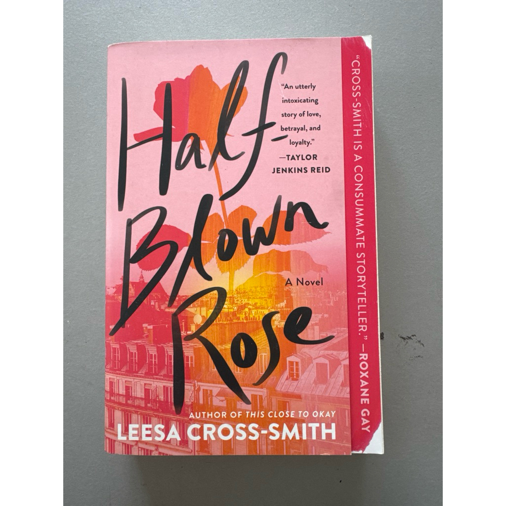 กุหลาบครึ่งสลึง - Leesa Cross-Smith | Shopee Thailand