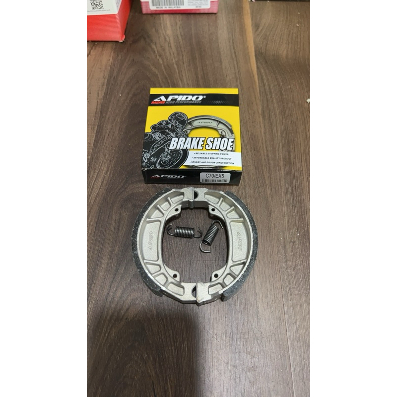 รองเท้าเบรก APIDO EX5 DREAM C70 GBO GBOJ FAME WAVE100 WAVE125 EX90 ...