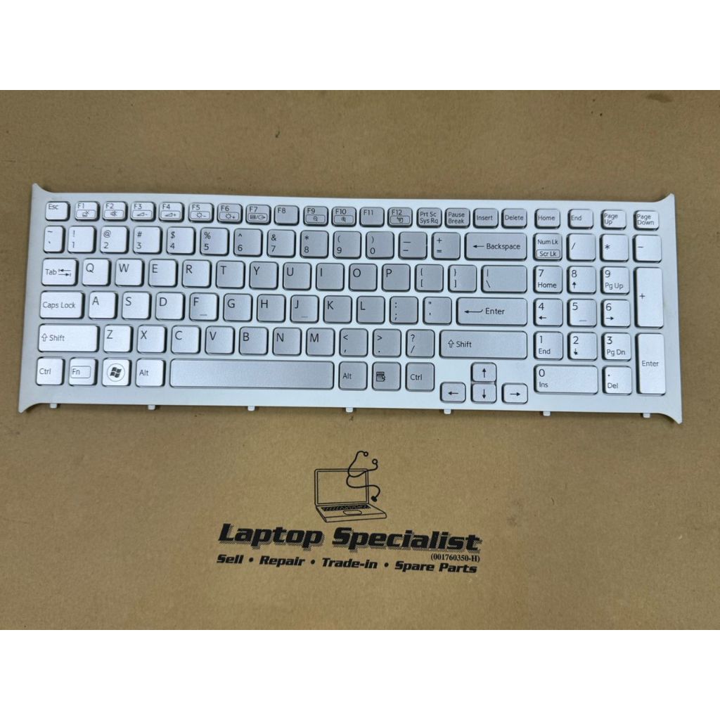 คีย์บอร์ด Sony Vaio VPC-CB (เวอร์ชั่นสหรัฐอเมริกา) สีขาวสีเงินพร้อมกรอบ ...