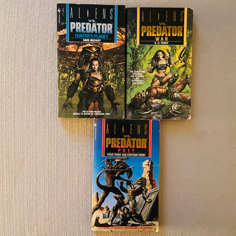 (Take All) Aliens vs Predator Hunters Planet War Prey หนังสือมือสอง ...