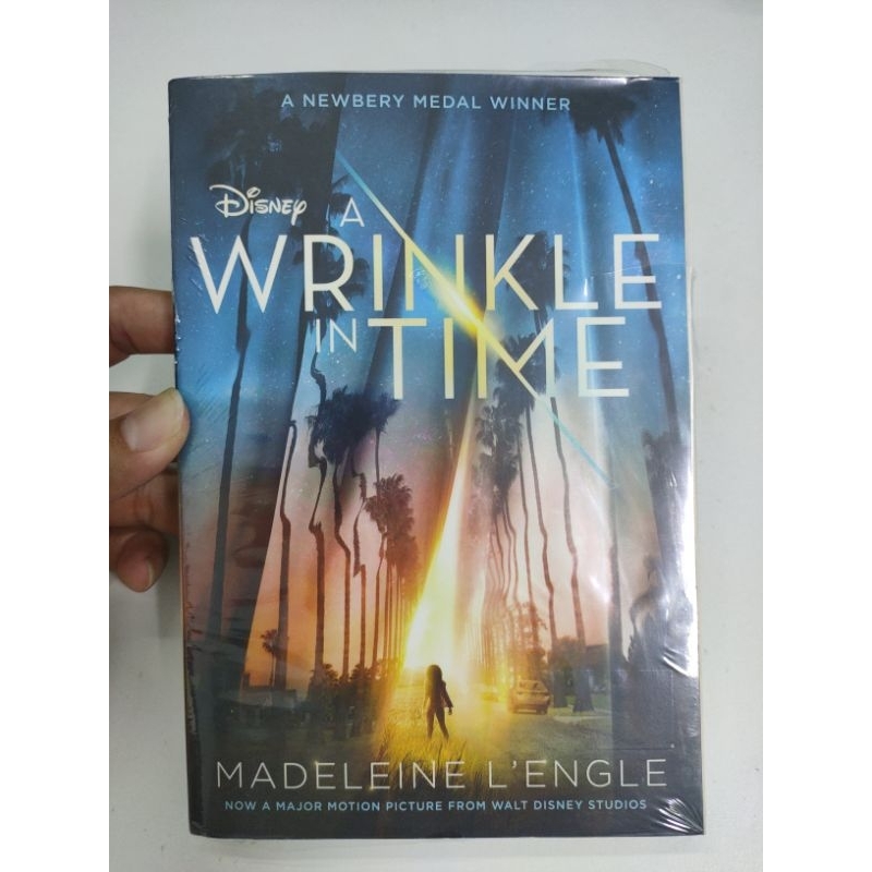 [BB] A Wrinkle in Time by Madeleine LEngle (YA / Fantasy / Sci-Fi ...