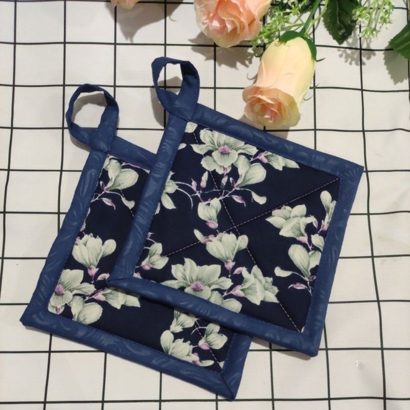 ที่วางหม้อไฟ/ Alas Pemegang Periuk/Kuali 1 ชุด (2 ชิ้น) | Shopee Thailand