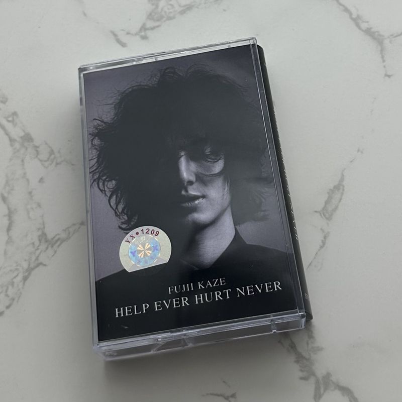 เทปคาสเซ็ท Fujii Kaze HELP EVER HURT NEVER แนบหนังสือเนื้อเพลง แบรนด์ ...