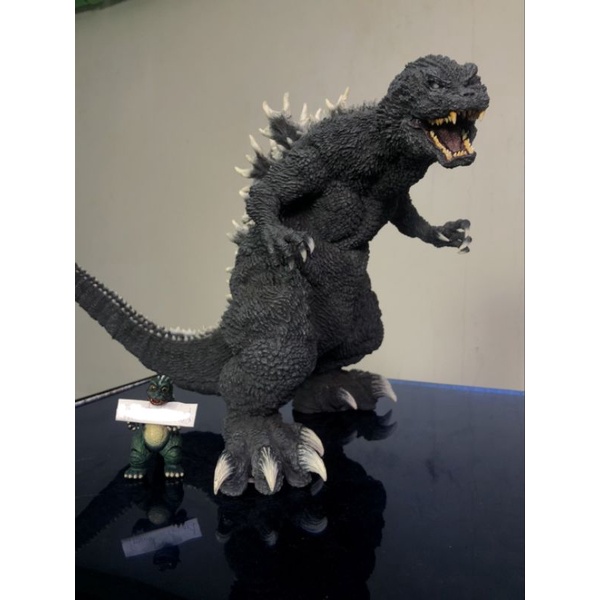 X-plus Gigantic series godzilla 2001 gmk figure big size | Shopee Thailand