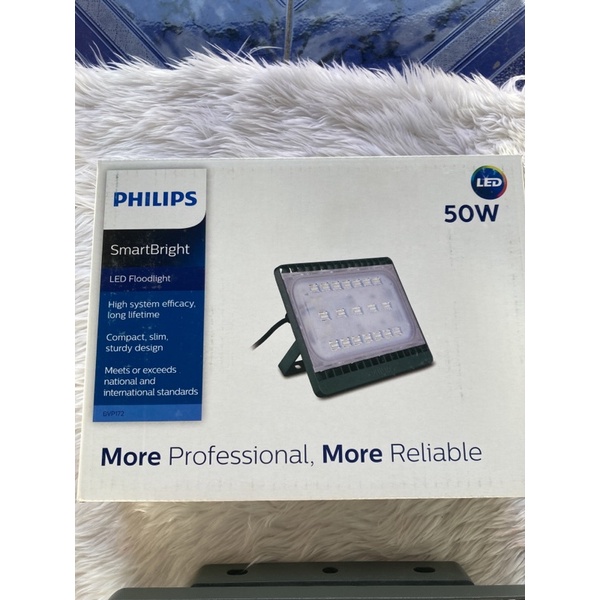 โคมฟลัดไลท์ LED 50 วัตต์ Daylight PHILIPS รุ่น BVP172 50W/DL ขนาด 21.5 x 28 x 7 ซม. สีเทา ...
